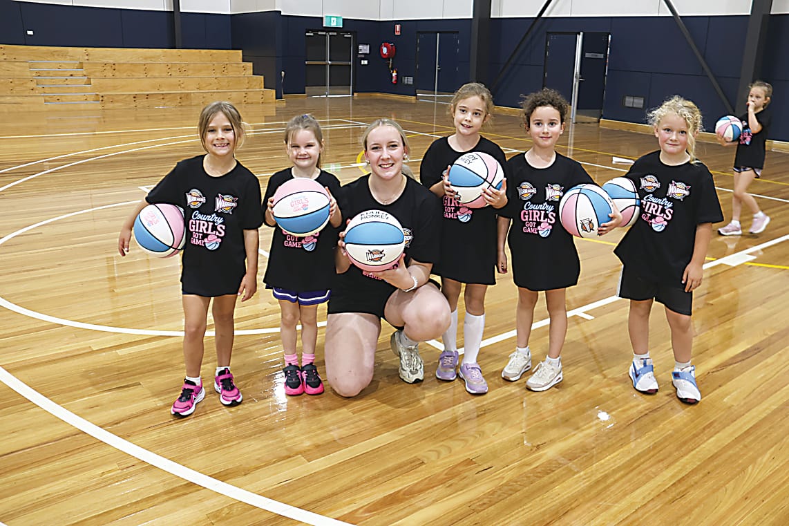 Country girls showcase skills