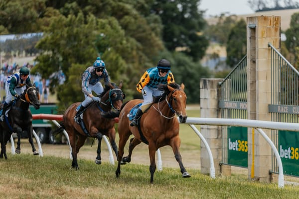 The Warragul & Drouin Gazette